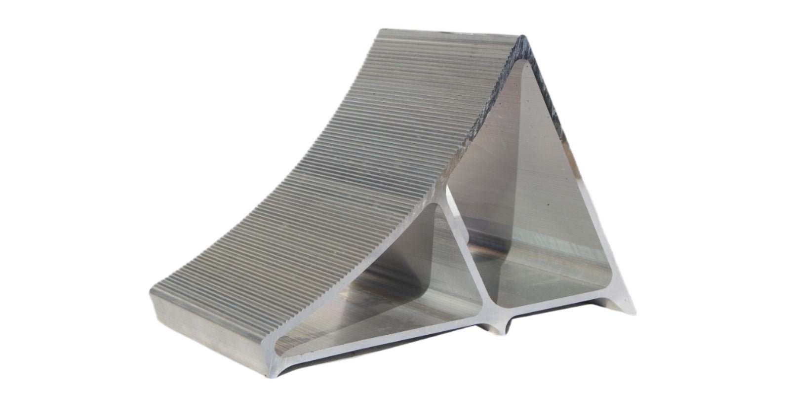 WCSC-8B-NC | Cast Aluminum Wheel Chock with Optional Chain – Excel ...